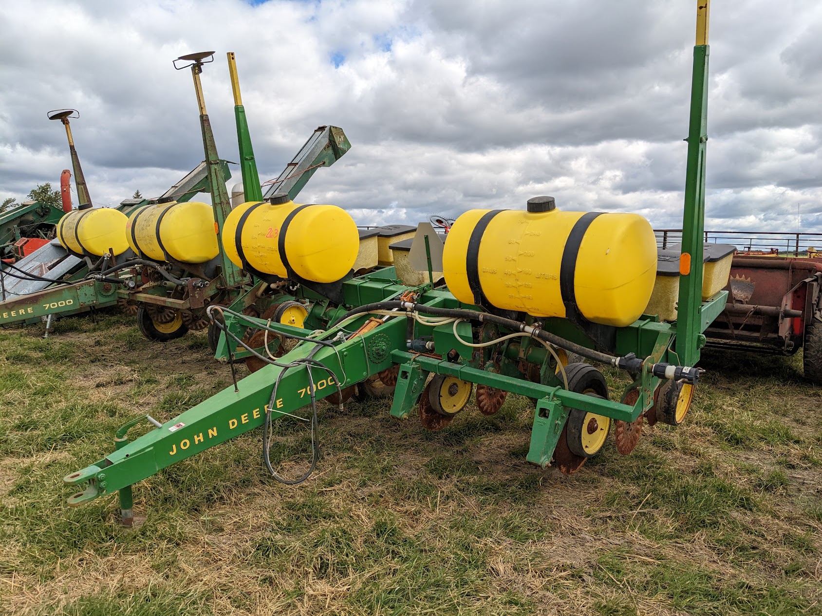 SOLD - John Deere 7000 Planting with 4 Rows | Tractor Zoom
