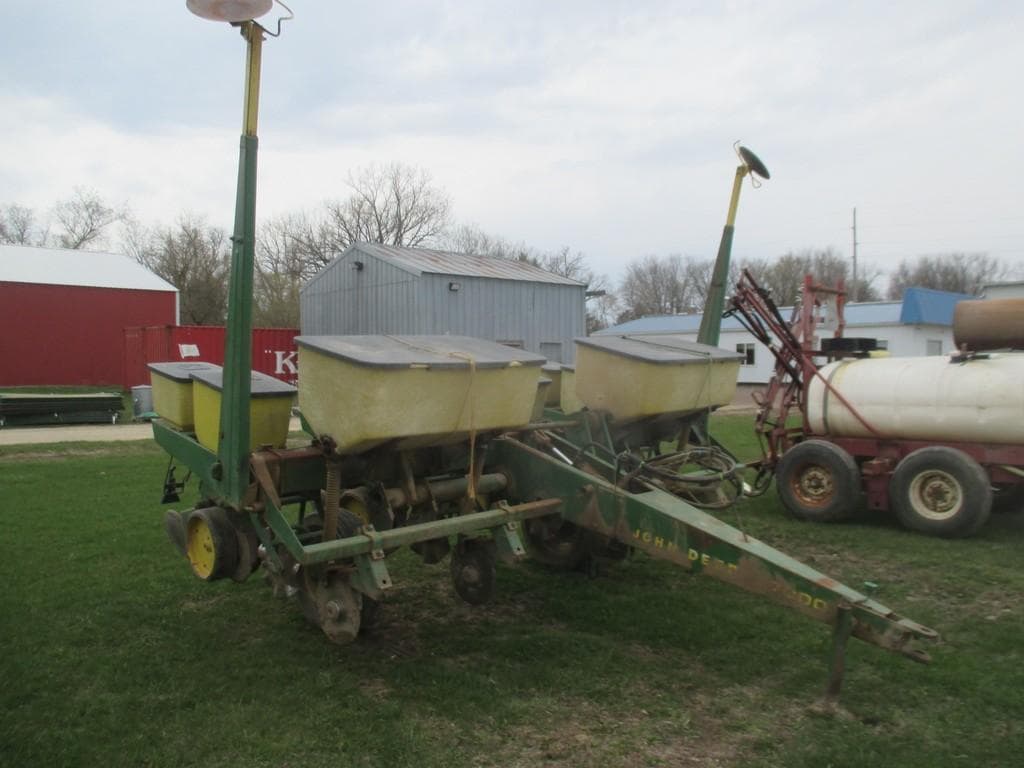 John Deere 7000 Planting Planters for Sale | Tractor Zoom