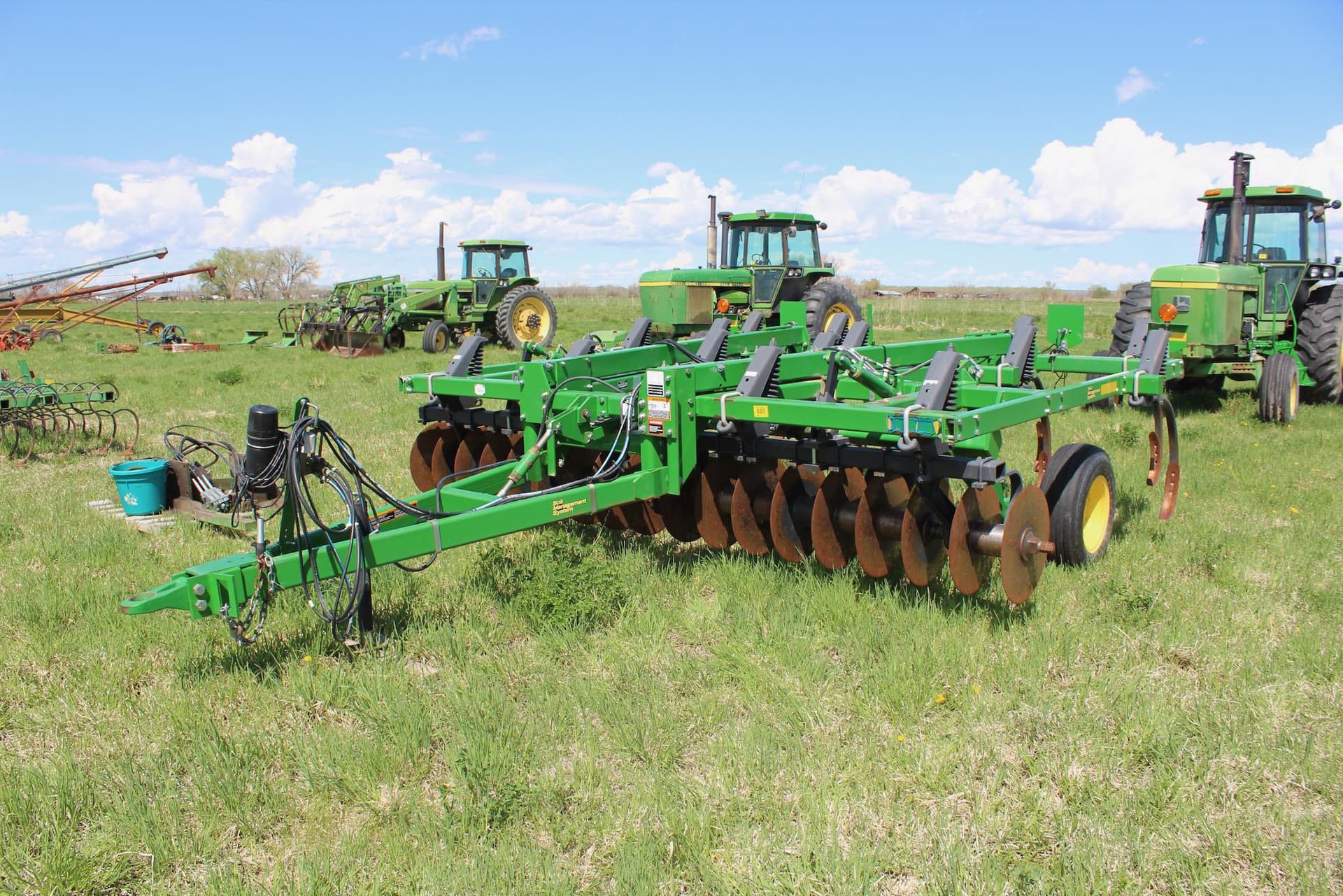 John Deere 714 Tillage Disk Rippers for Sale | Tractor Zoom