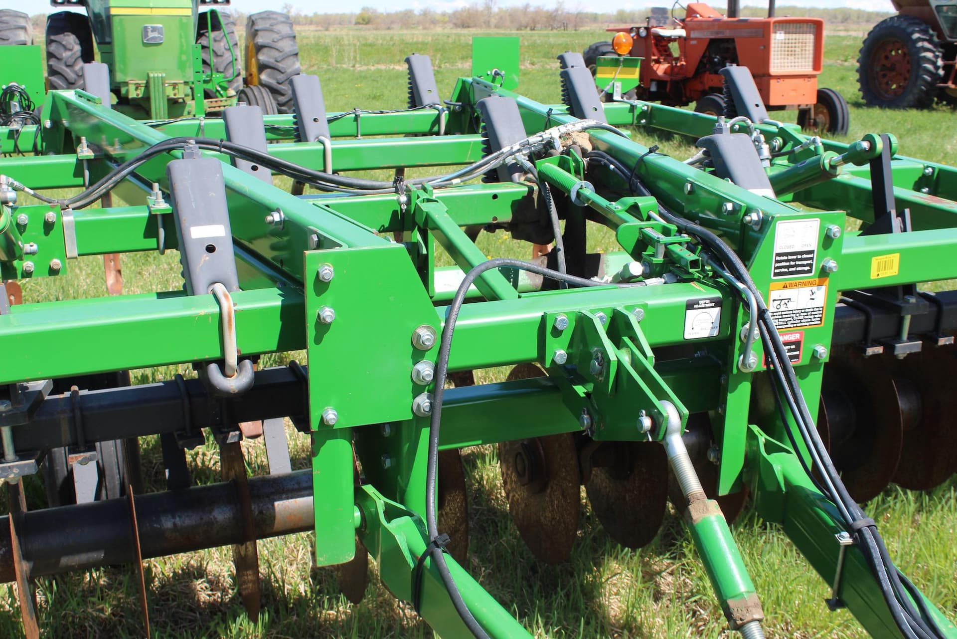 John Deere 714 Tillage Disk Rippers for Sale | Tractor Zoom
