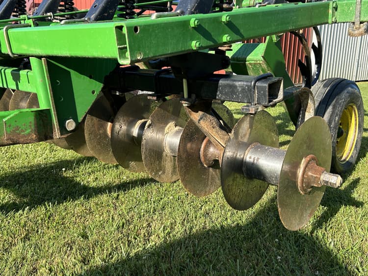 John Deere 714 Tillage Disk Rippers for Sale | Tractor Zoom