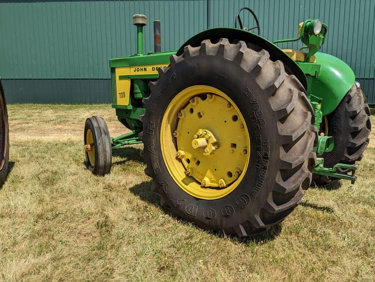 John Deere 720 Tractors 40 to 99 HP for Sale | Tractor Zoom