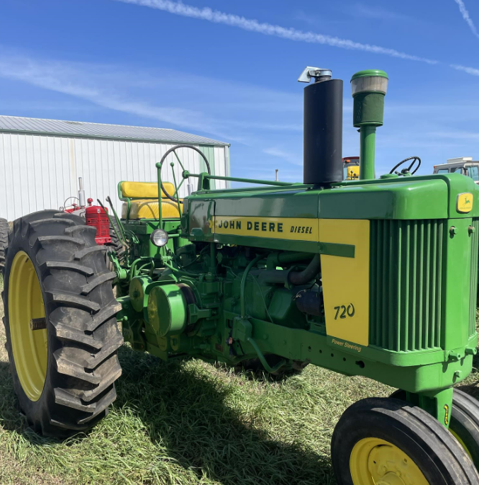 SOLD - John Deere 720 Tractors with 621 Hrs | Tractor Zoom