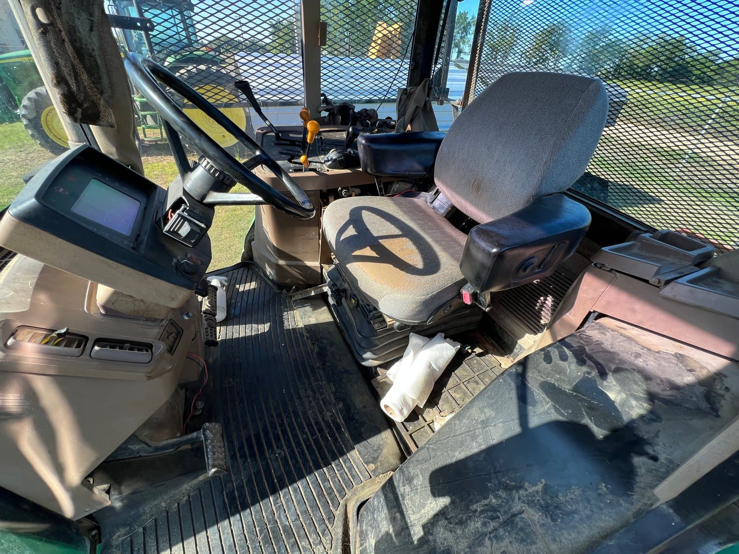 John Deere 7210 Tractors 100 to 174 HP for Sale | Tractor Zoom