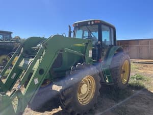 SOLD - John Deere 7220 Tractors with 7,805 Hrs | Tractor Zoom