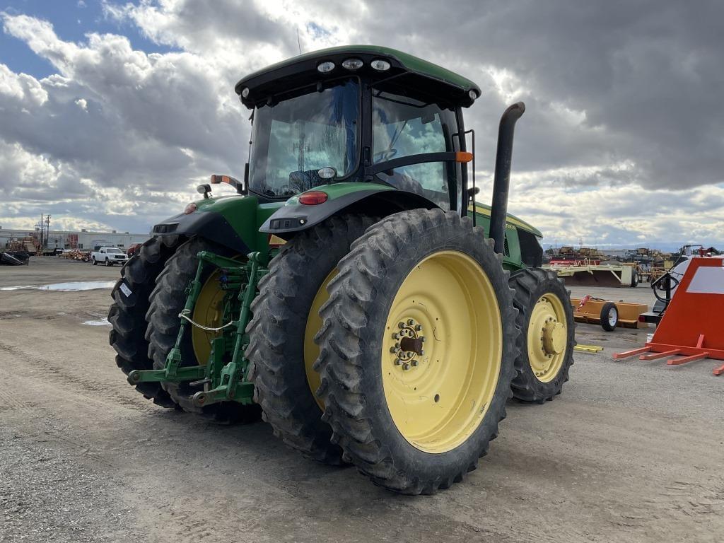 Tractor Zoom - John Deere 7230R