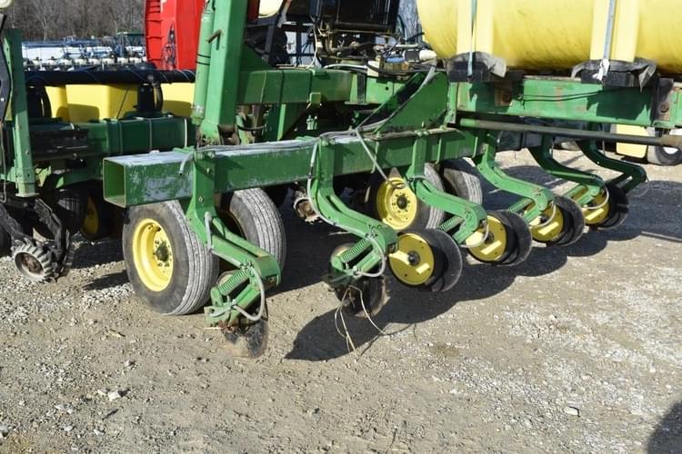 John Deere 7300 Planting Planters for Sale | Tractor Zoom