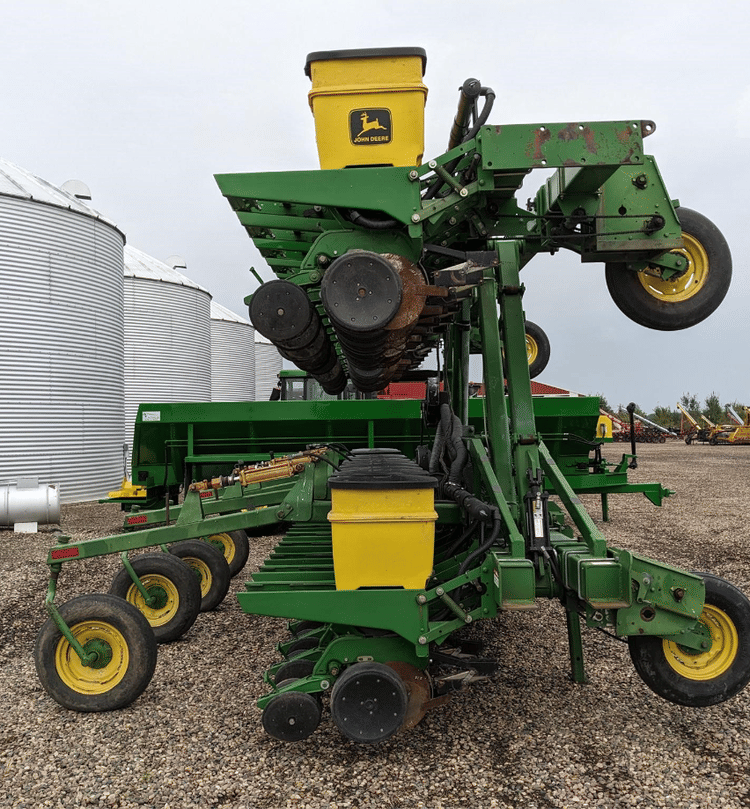 John Deere 7300 Planting Planters for Sale | Tractor Zoom