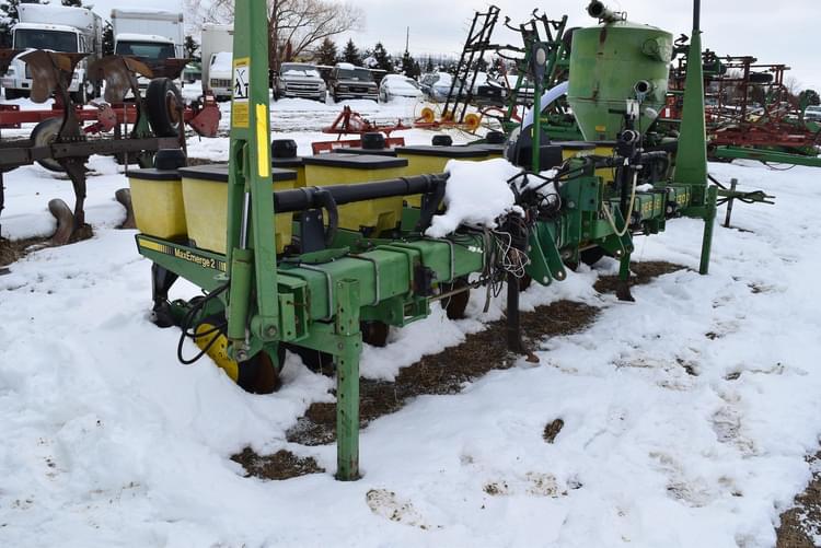 John Deere 7300 Planting Planters for Sale | Tractor Zoom