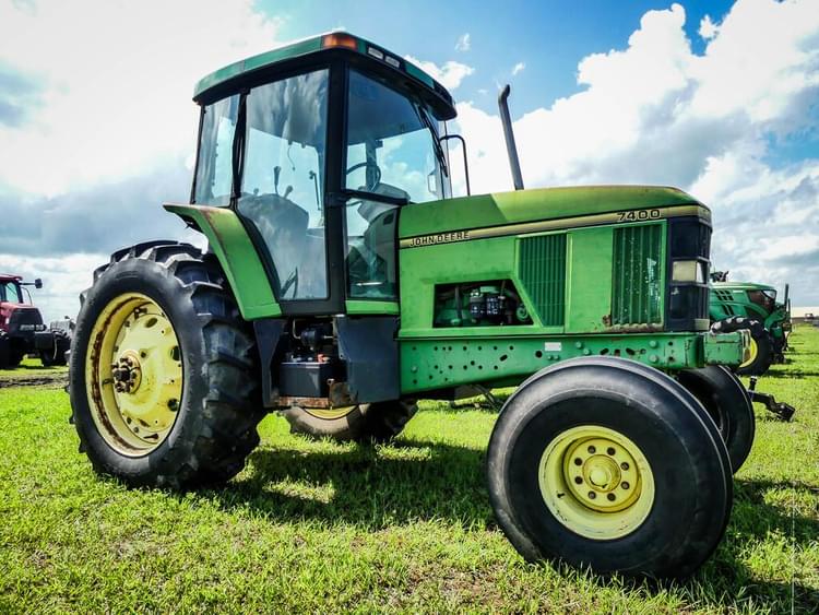SOLD - John Deere 7400 Tractors 100 to 174 HP | Tractor Zoom