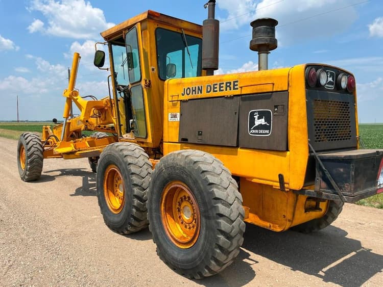 John Deere 772A Construction Motor Graders for Sale | Tractor Zoom