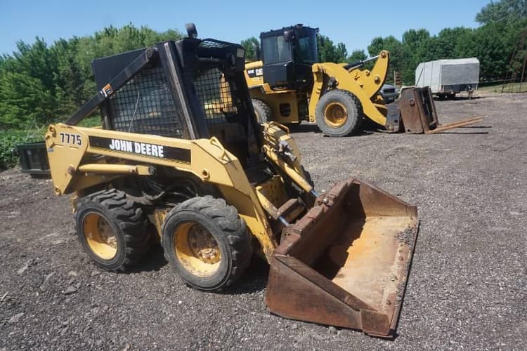 John Deere 7775 Construction Skid Steers for Sale | Tractor Zoom
