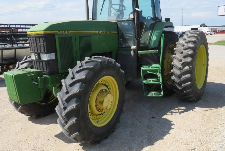 SOLD - John Deere 7800 Tractors with 4,026 Hrs | Tractor Zoom