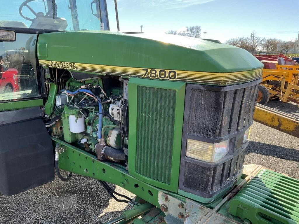 Tractor Zoom - John Deere 7800