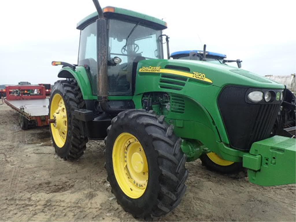 John Deere 7820 Tractors 175 to 299 HP for Sale | Tractor Zoom