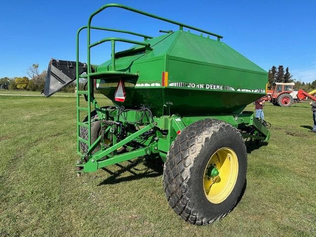 John Deere 787 Planting Air Seeders or Carts for Sale | Tractor Zoom