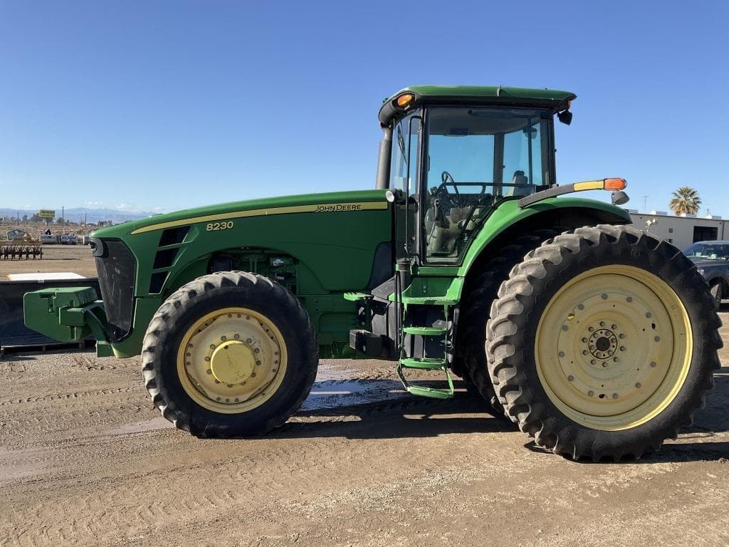 John Deere 8230 Tractors 175 to 299 HP for Sale | Tractor Zoom