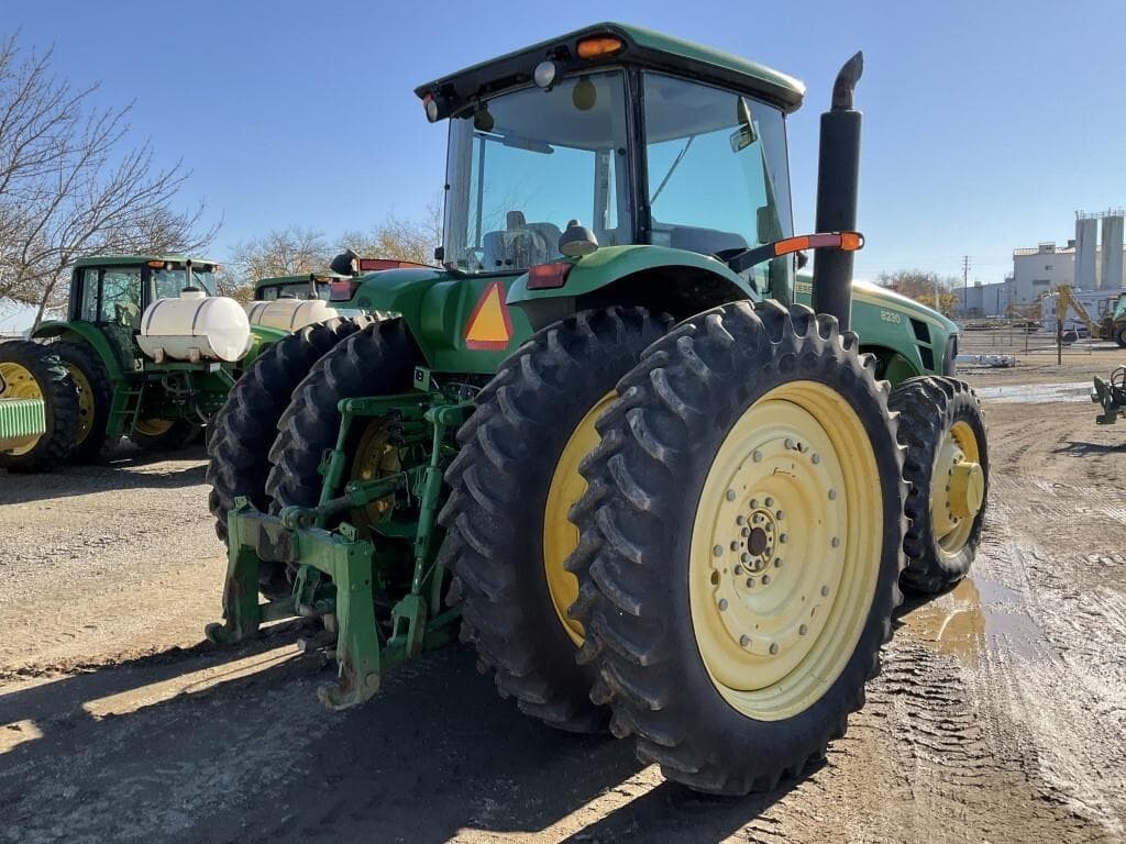 John Deere 8230 Tractors 175 to 299 HP for Sale | Tractor Zoom