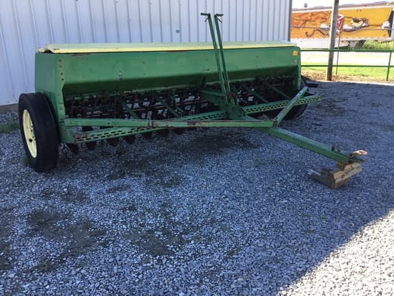 Tractor Zoom - John Deere 8350