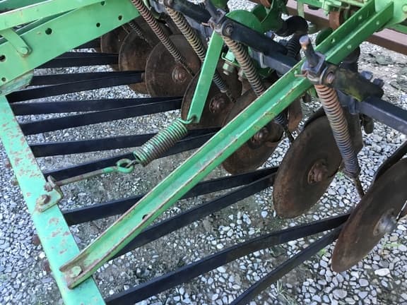 Tractor Zoom - John Deere 8350