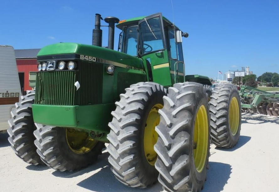 SOLD - John Deere 8450 Lot No. 70f2f415-11d7-11ed-9544-0246304ce823 ...