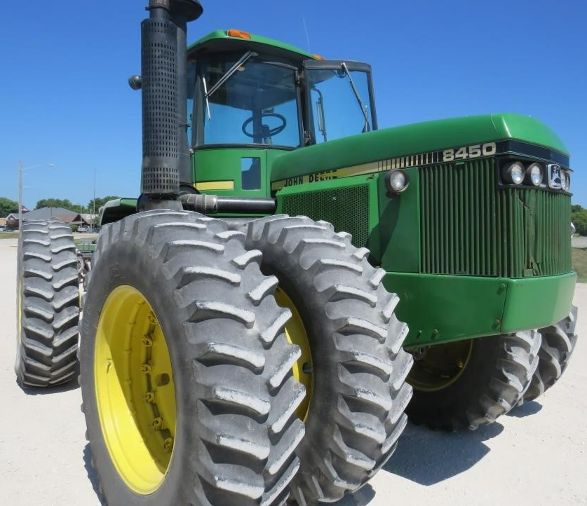 John Deere 8450 Tractors 175 to 299 HP for Sale | Tractor Zoom