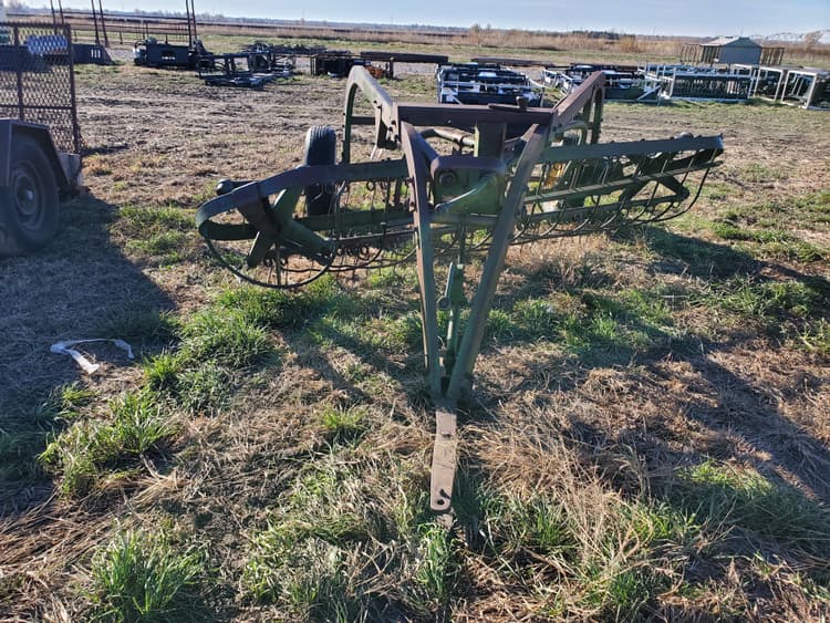 John Deere 851 Hay and Forage Hay - Rakes/Tedders for Sale | Tractor Zoom