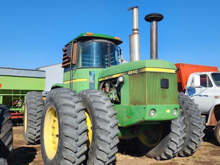 SOLD - John Deere 8640 Tractors 175 to 299 HP | Tractor Zoom