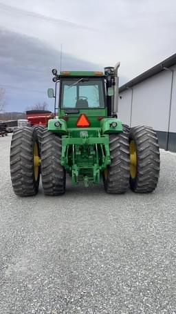 John Deere 8640 Tractors 175 to 299 HP for Sale | Tractor Zoom