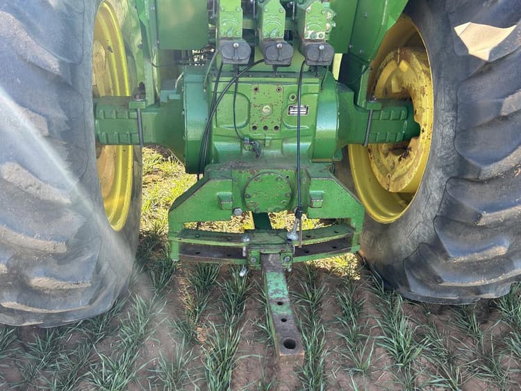 John Deere 8650 Tractors 175 to 299 HP for Sale | Tractor Zoom