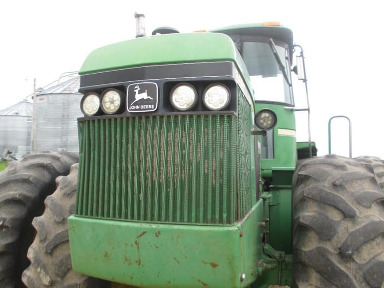 John Deere 8650 Tractors 175 to 299 HP for Sale | Tractor Zoom