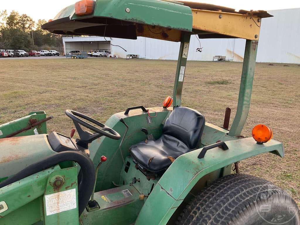 Tractor Zoom - John Deere 870