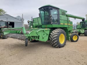 SOLD - John Deere 8820 Titan II Combines with 3,743 Hrs | Tractor Zoom