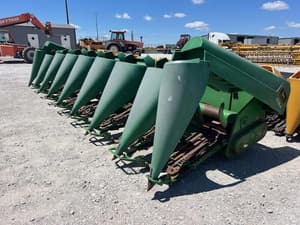 SOLD - John Deere 894 Harvesting with 8 Rows | Tractor Zoom