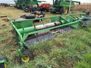SOLD - John Deere 914 Lot No. 68202 Harvesting with 14 ft | Tractor Zoom