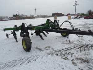 John Deere 915 Lot No. 215 Tillage For Sale with --- Shanks | Tractor Zoom