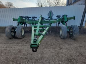 SOLD - John Deere 915 Lot No. 58249 Tillage with 7 Shanks | Tractor Zoom