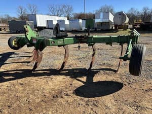 SOLD - John Deere 915 Lot No. 6634 Tillage with 7 Shanks | Tractor Zoom