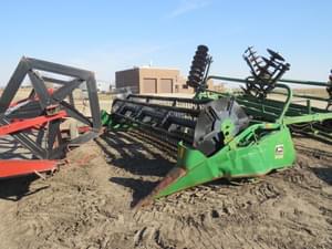 John Deere 920 Lot No. 678 Harvesting For Sale | Tractor Zoom