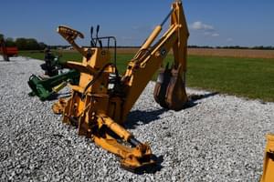SOLD - John Deere 9300 3-pt. backhoe Construction | Tractor Zoom