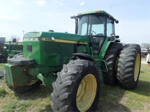 SOLD - John Deere 9460 Tractor Tractors with 10,946 Hrs | Tractor Zoom