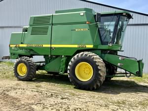 SOLD - John Deere 9510 Maximizer Combine Combines with 3,788 Hrs ...