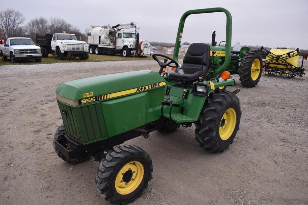 SOLD - John Deere 955 Tractors Less than 40 HP | Tractor Zoom
