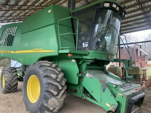 SOLD - John Deere 9560 STS Combine Combines with 4,060 Hrs | Tractor Zoom