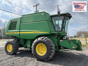 SOLD - John Deere 9560 STS Combine Combines with --- Hrs | Tractor Zoom