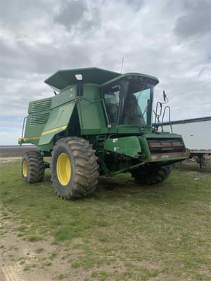 SOLD - JOHN DEERE 9610 Combines with --- Hrs | Tractor Zoom