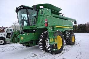 SOLD - John Deere 9670 STS Lot No. 8 Combines with 1,824 Hrs | Tractor Zoom
