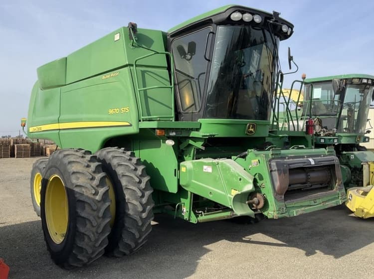 SOLD - John Deere 9670 STS Combines Class 6 | Tractor Zoom