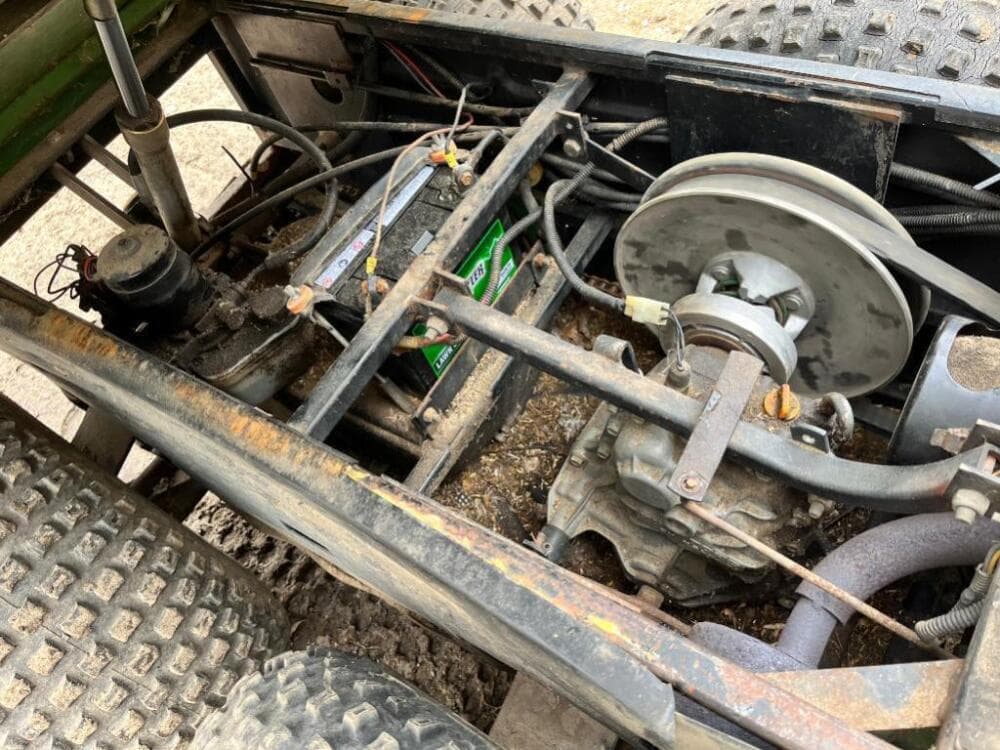 John Deere AMT 600 Other Equipment Outdoor Power for Sale | Tractor Zoom