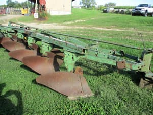 SOLD - John Deere F145 Plow Tillage with 5 Bottoms | Tractor Zoom
